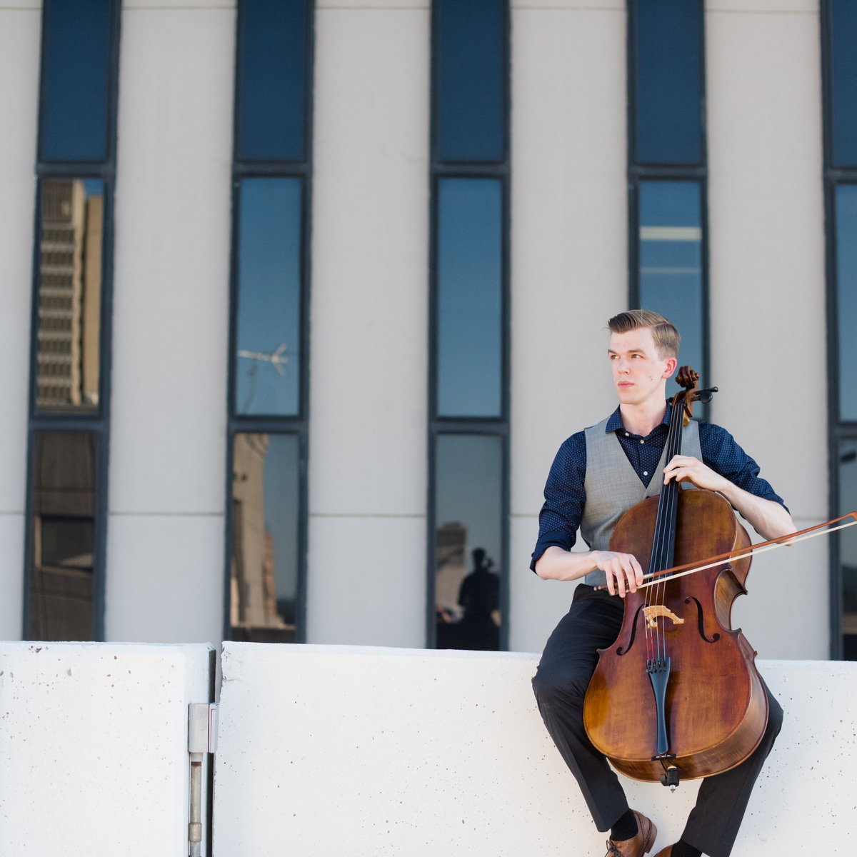 Seth Russell: Distant Lands - Groupmuse