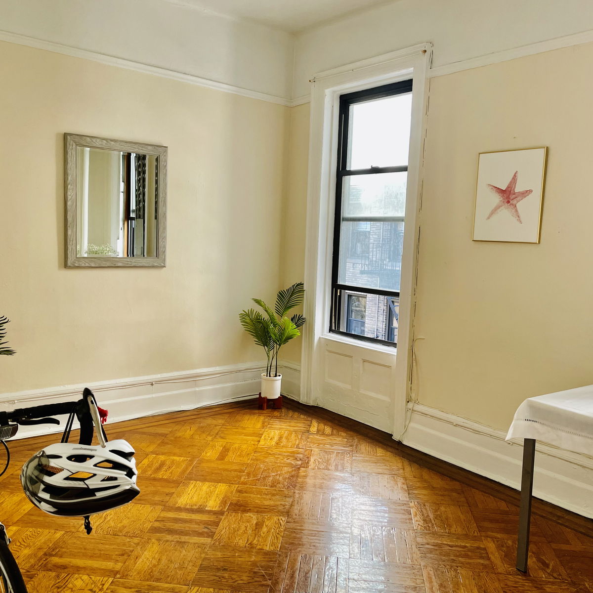 Autumn Muse at UES (drinks & snacks provided!) - Groupmuse